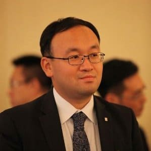 Peter Li Joins HNA International in Hong Kong