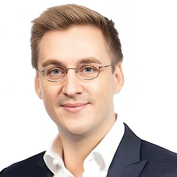 People: SF REIT Appoints Alan Lam as Deputy CEO - Mingtiandi
